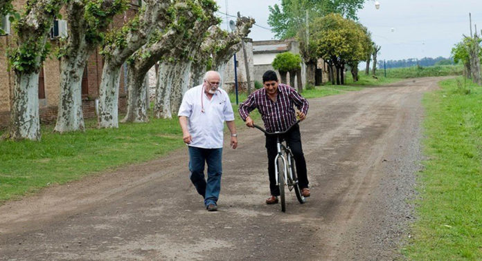 La "función social y humanitaria" de los médicos rurales, reconocida ...